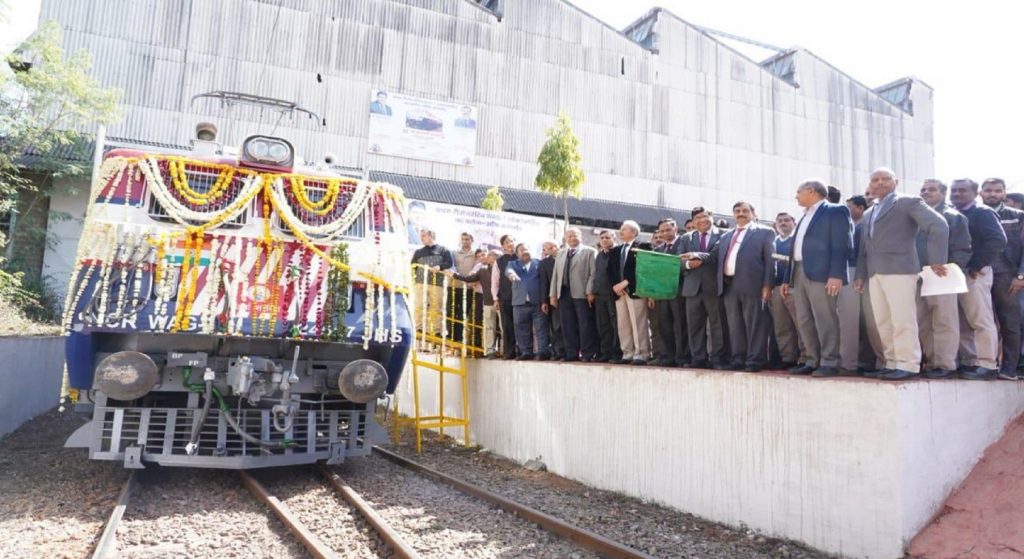 Special train to be introduced for Statue of Unity - Goats On Road