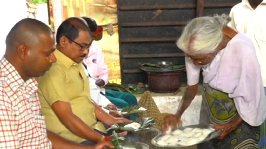 This 80-Year Old Lady in Tamilnadu sells Idli, Sambar & Chutney @Rs.1 ...