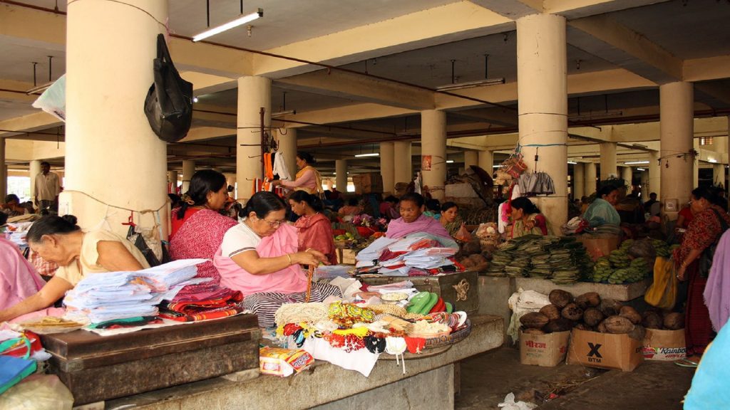 Ima Kaithal of Imphal is Asia's largest women's market, enjoy unique ...